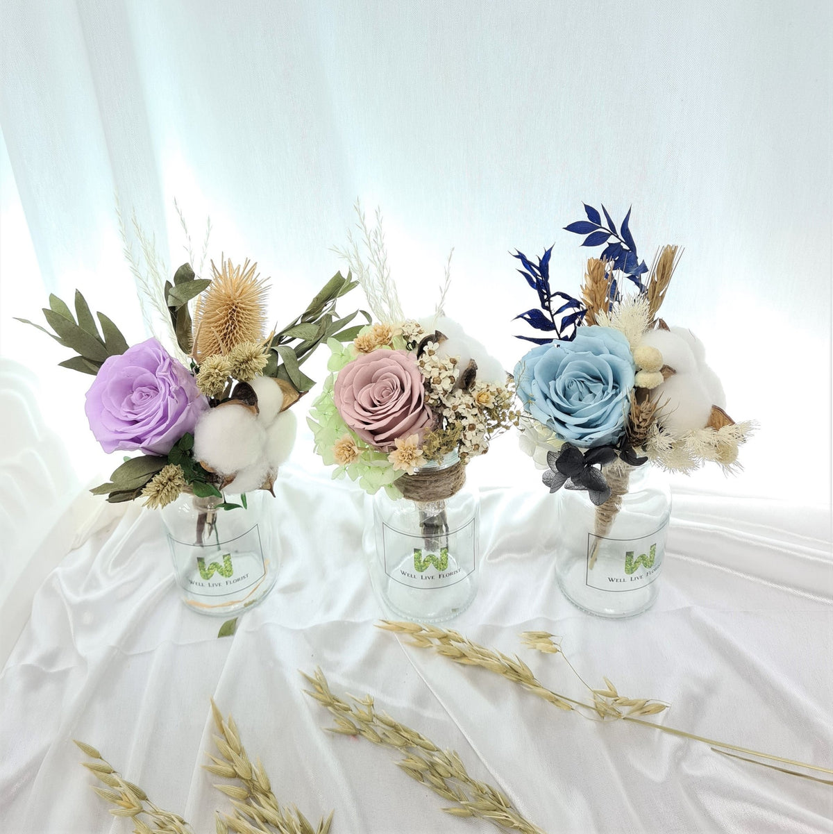 Evie - Flower In Vase - Table Arrangement SG - Well Live Florist