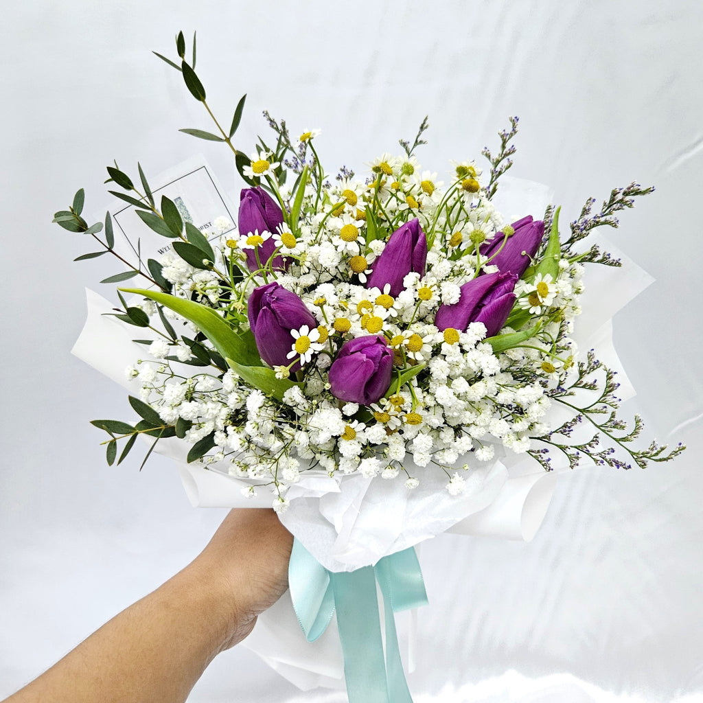 Stunning Hand Bouquets Singapore | Well Live Florist